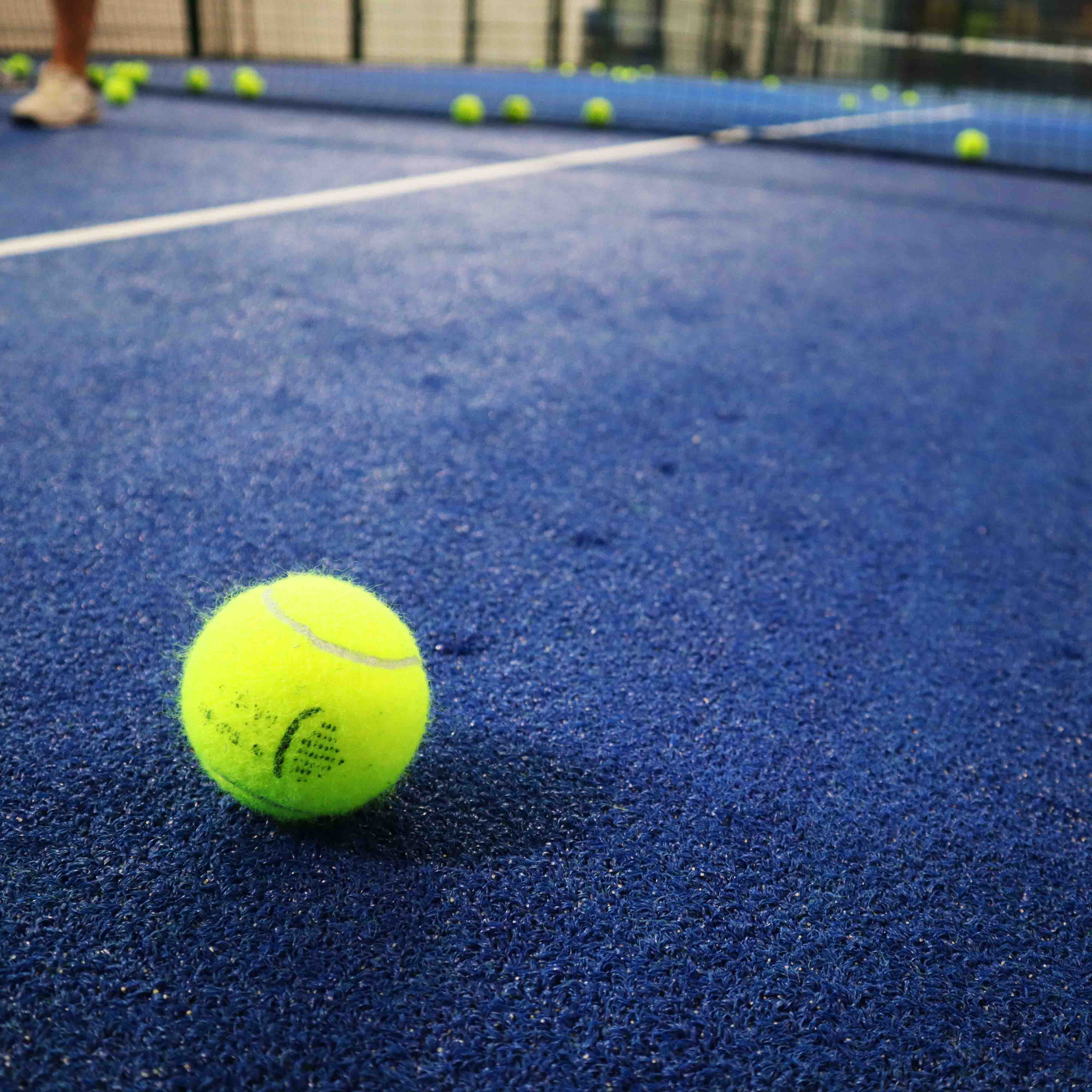 🏆 Blue Exclusive Padel - Tu templo del pádel en Madrid.